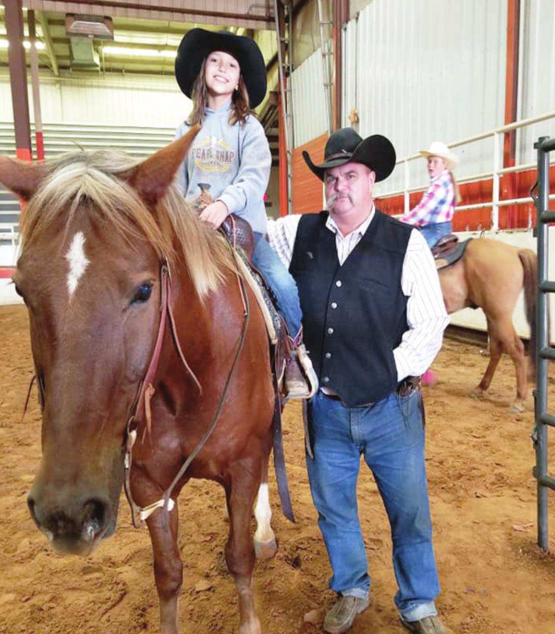 Shawn Williams: highly-trained cowboy fashion reporter | Garvin County